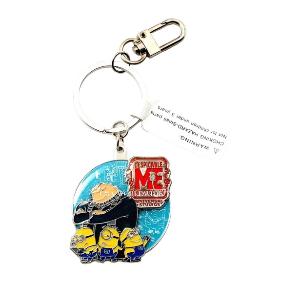 Universal | Accessories | Universal Studios Despicable Me Gru Minions ...